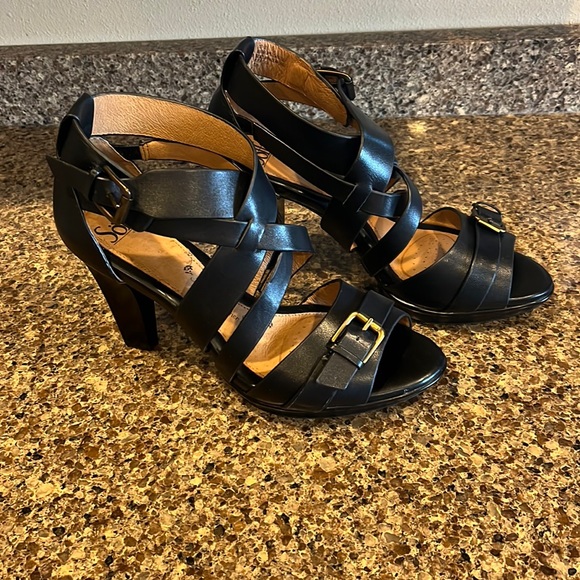 Sofft | Shoes | New Sofft Black Leather 35 Heels | Poshmark